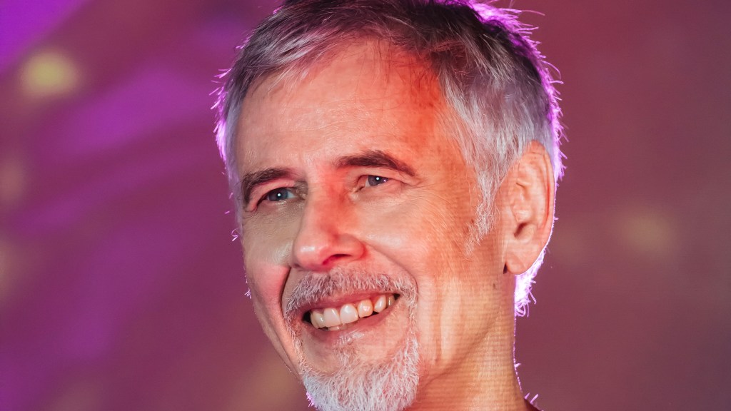 Ritchie celebra o amor em show especial no Dia dos Namorados em ...